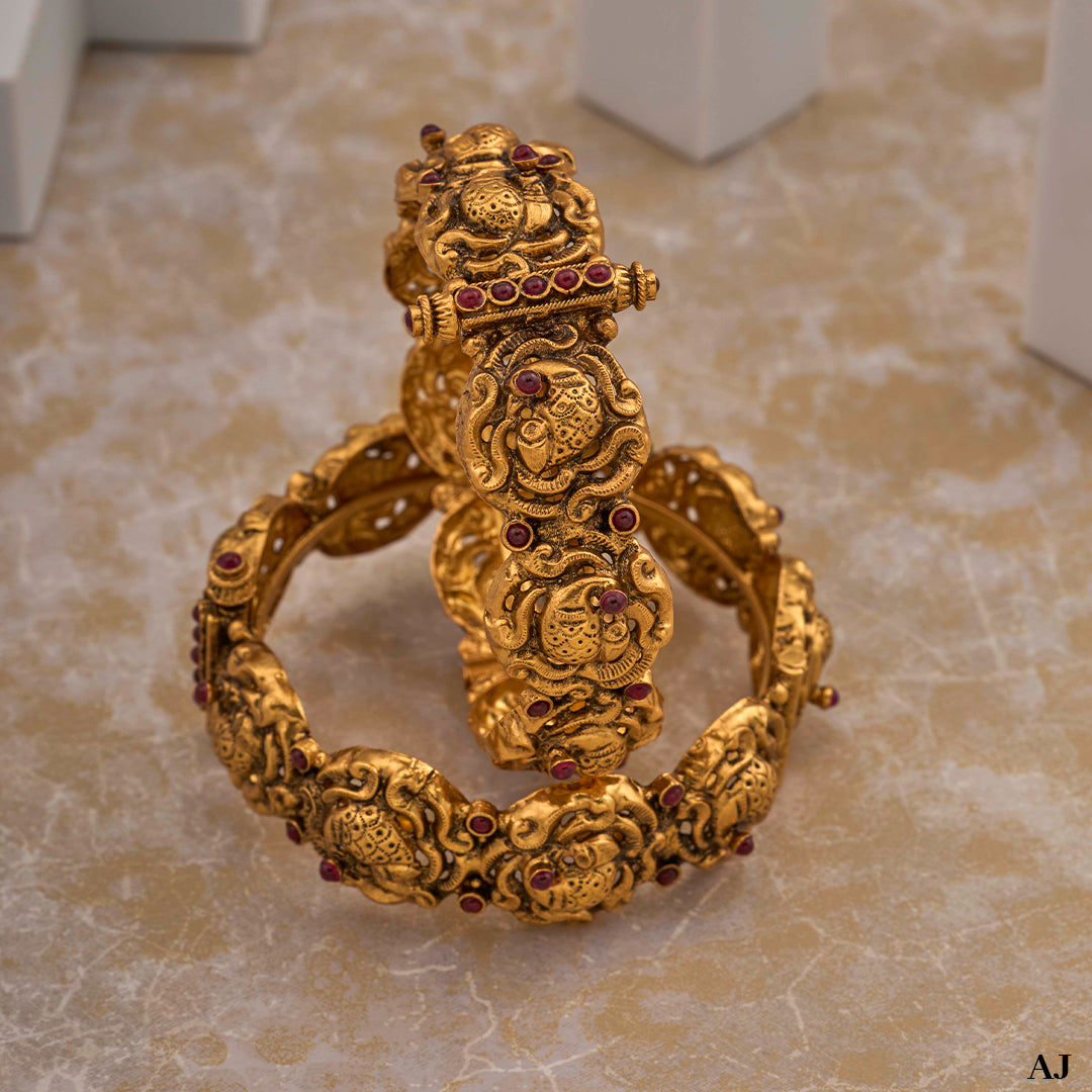 IMPERIAL NAKSHI BANGLES – Aira by Navrathan